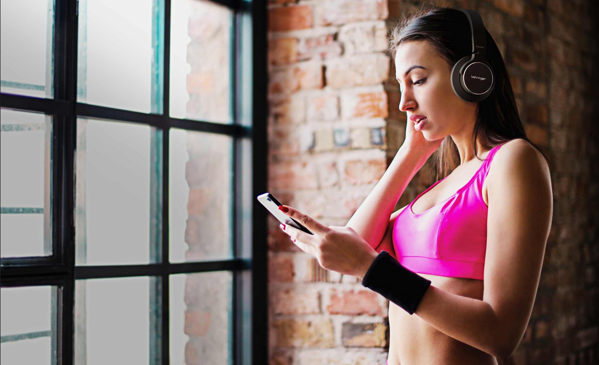 Home [solutions.musictribe.com]